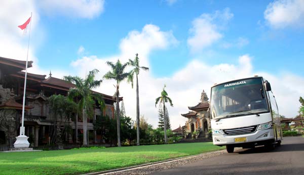 Sewa Bus Bali - Bis Pariwisata Ekslusif Class Kapasitas 35 - 45 Kursi