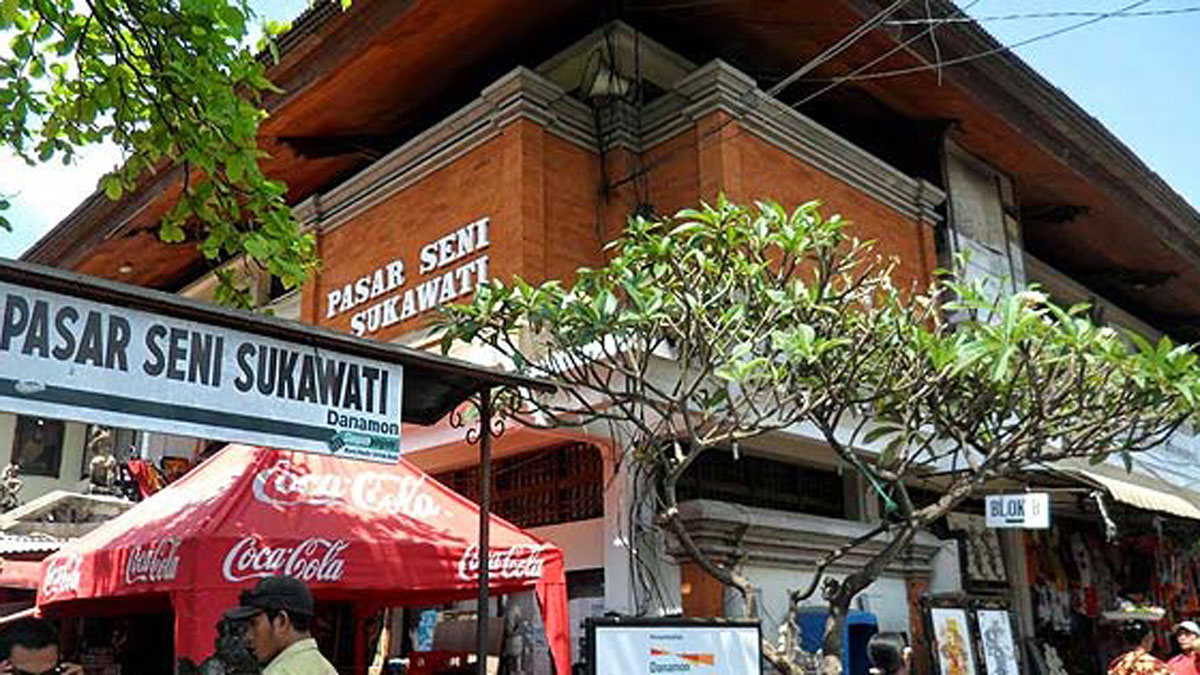 Pasar Seni Sukawati: Tips Belanja Seru dan Hemat | Wira Tour